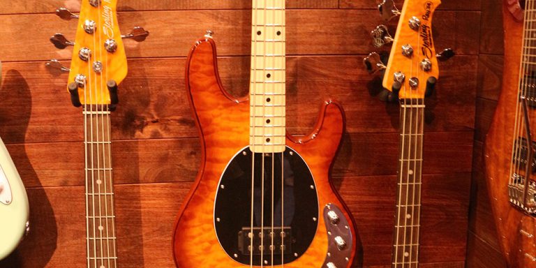 Active vs Passive Basses, what is the difference? - Mixdown Magazine