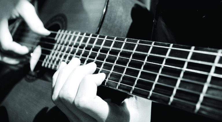 GUITAR LESSONS: More Intervallic Ideas - Mixdown Magazine