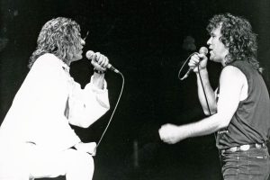 The 25 most iconic and famous Australian singers of all time