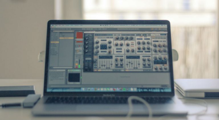 What is ADAT and how you can apply it in your setup? - Mixdown Magazine