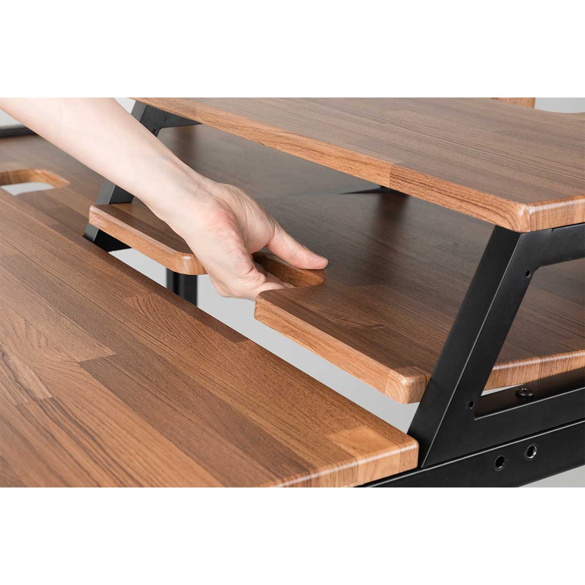 Boost your small-scale studio with the new compact Wavebone Star Rover ...