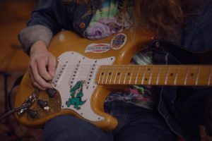 Fender announces Jerry Garcia Alligator Stratocaster guitar in ...