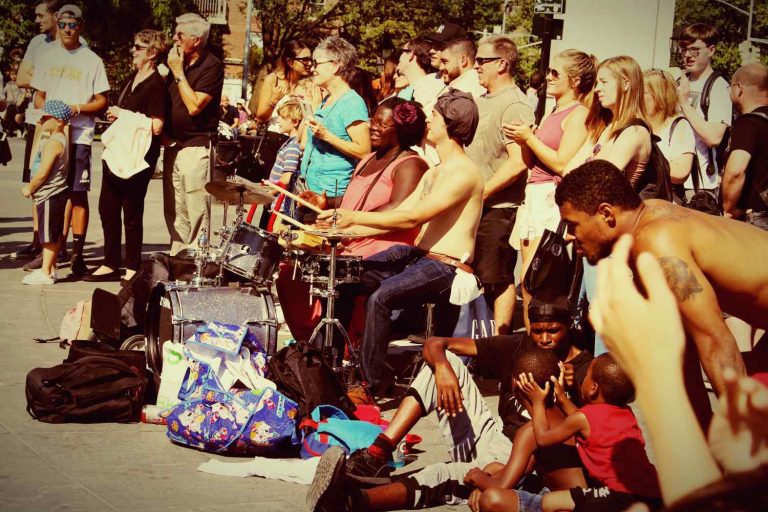 Greenwich Village: The champions of the folk movement