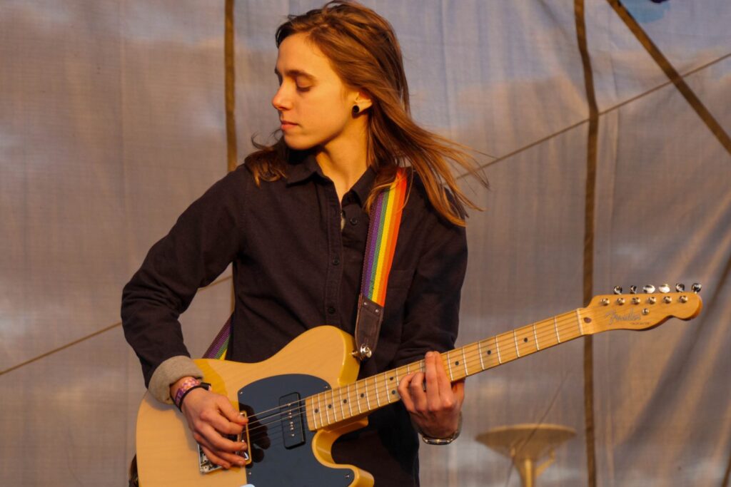 Gear Rundown: Julien Baker