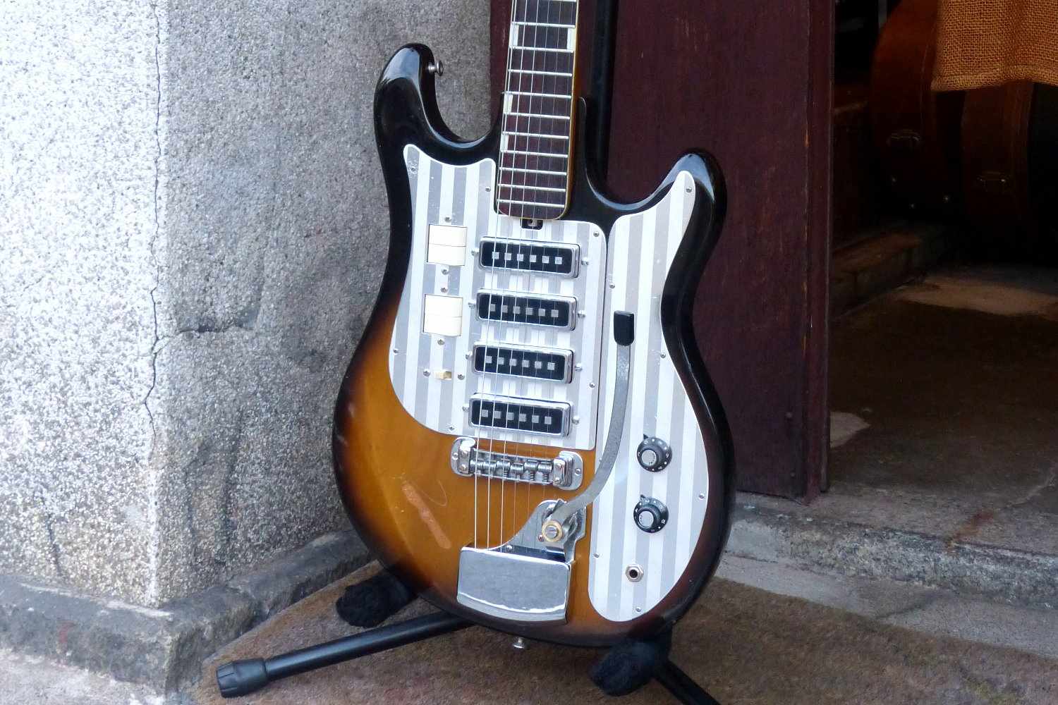 Gear Rundown: Eddie Van Halen & EVH Guitars