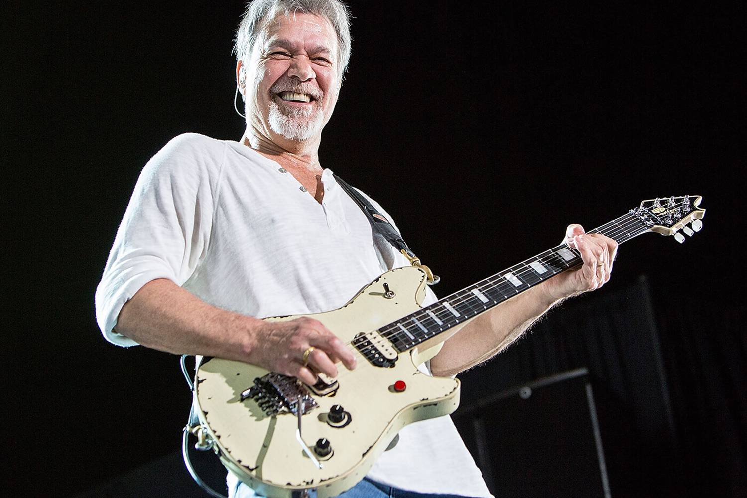 Gear Rundown: Eddie Van Halen & EVH Guitars