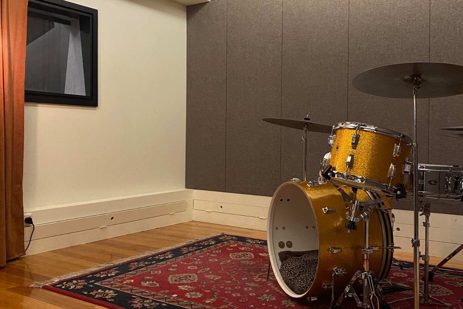 Gear Talks: Hannah Cameron & producer Matt Redlich