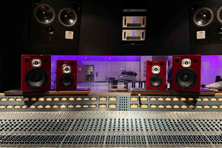 In Focus: Wayne Jones Audio - Carbon Fibre Technology monitors