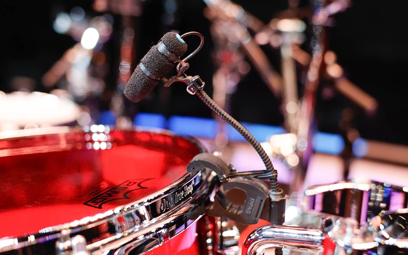 Blink-182 touring engineers tap DPA Microphones for world tour