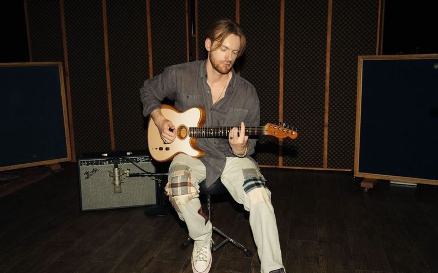 Fender announce FINNEAS signature Acoustasonics!