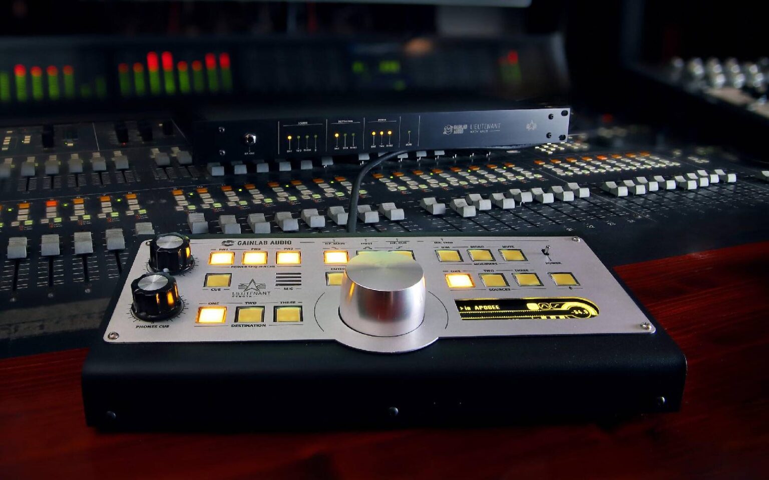 Gainlab Audio Lieutenant: a true command centre of the studio