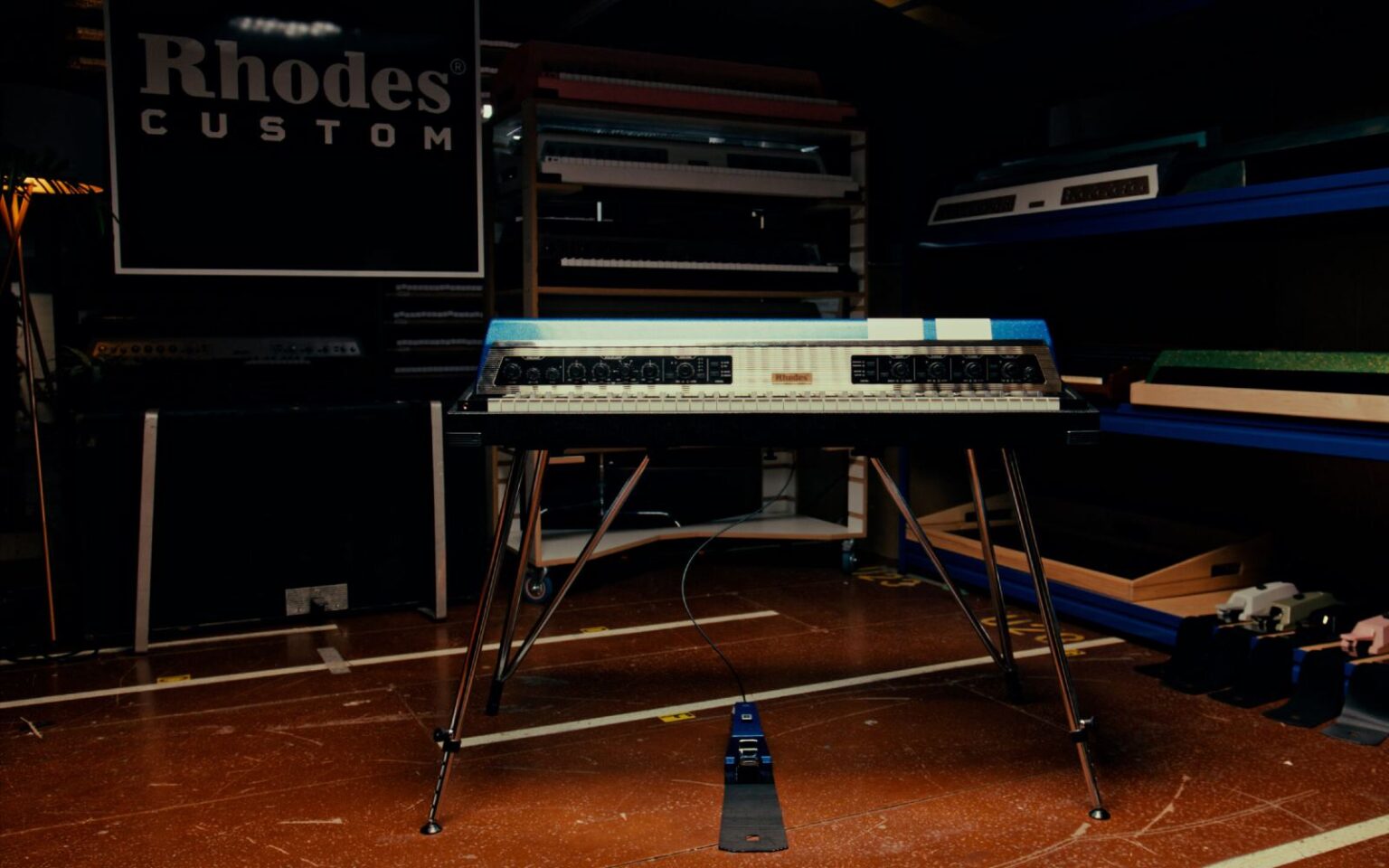 Rhodes introduce a Custom Shop