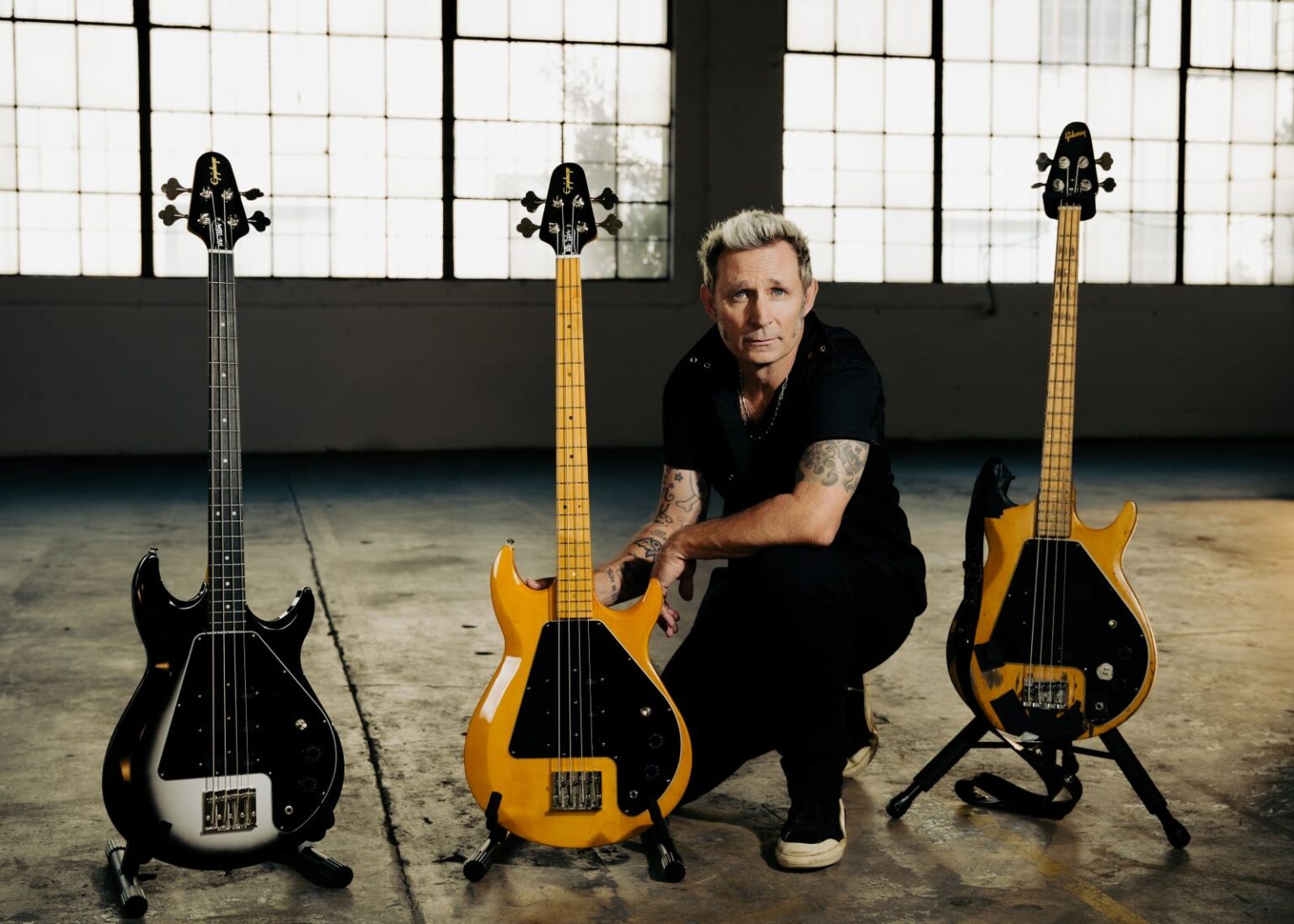 Epiphone teams up with Green Day bassist Mike Dirnt